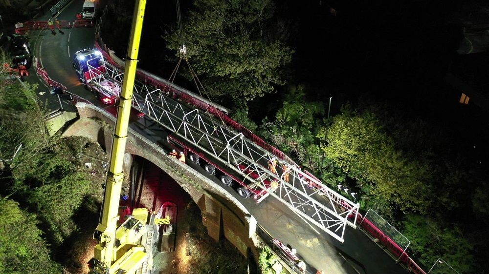 Island Roads | Skew Footbridge