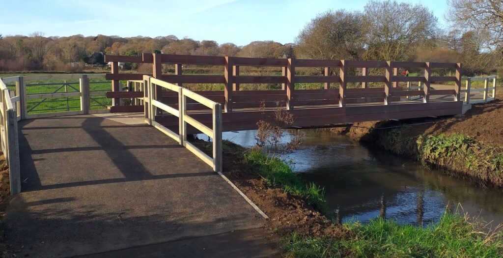 Island Roads | Alverstone cycle track bridge